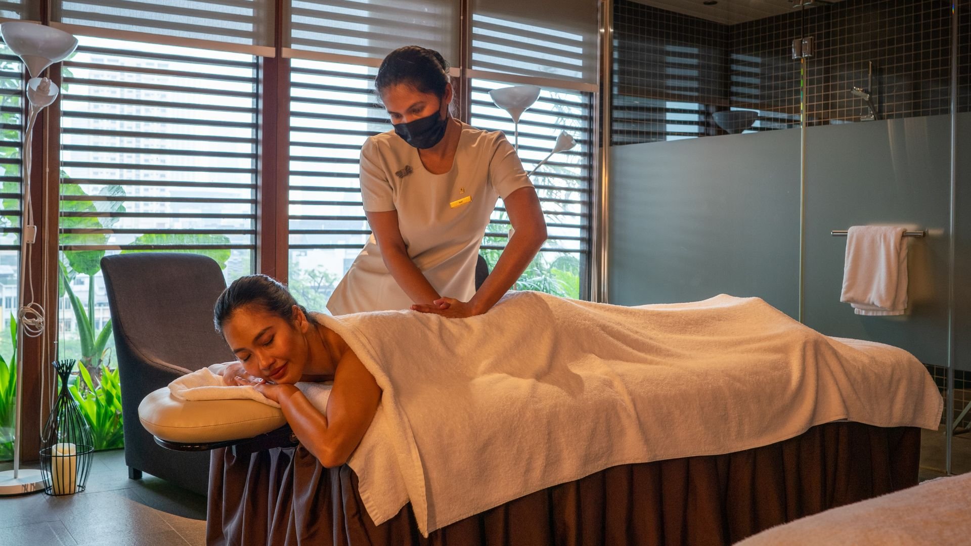 60-Minute Traditional Chinese Tuina Massage