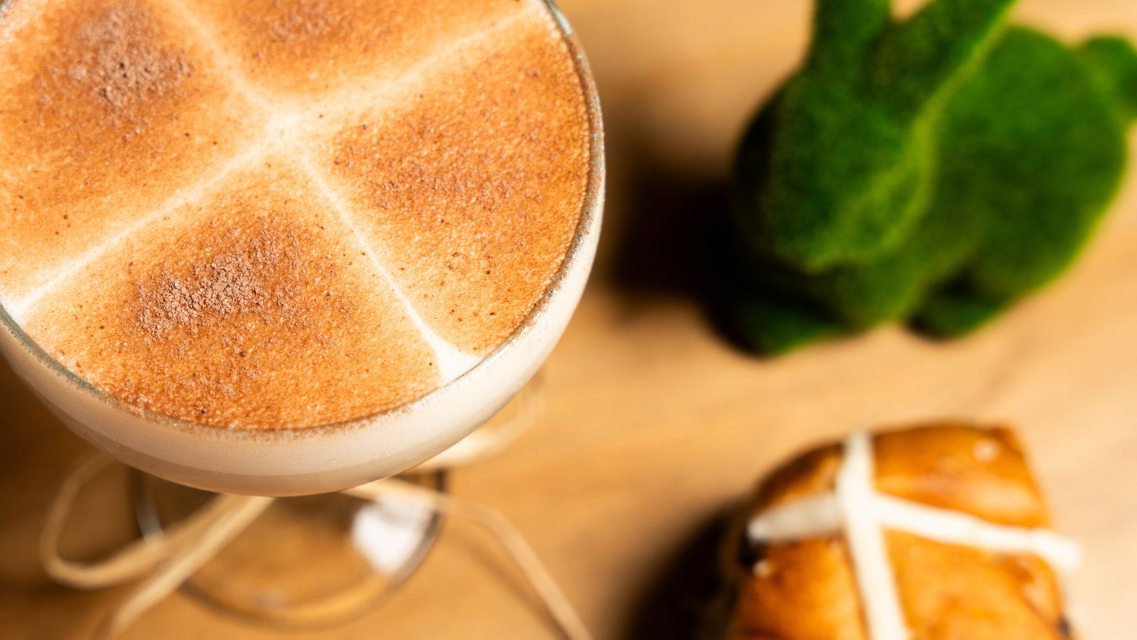 'Hot Cross Bun' Martini