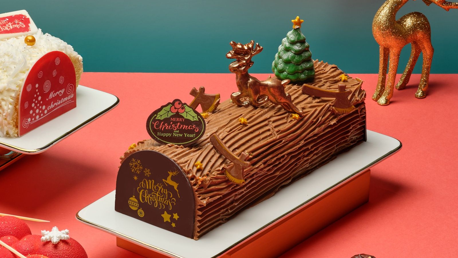 Delight with Festive Log Cakes