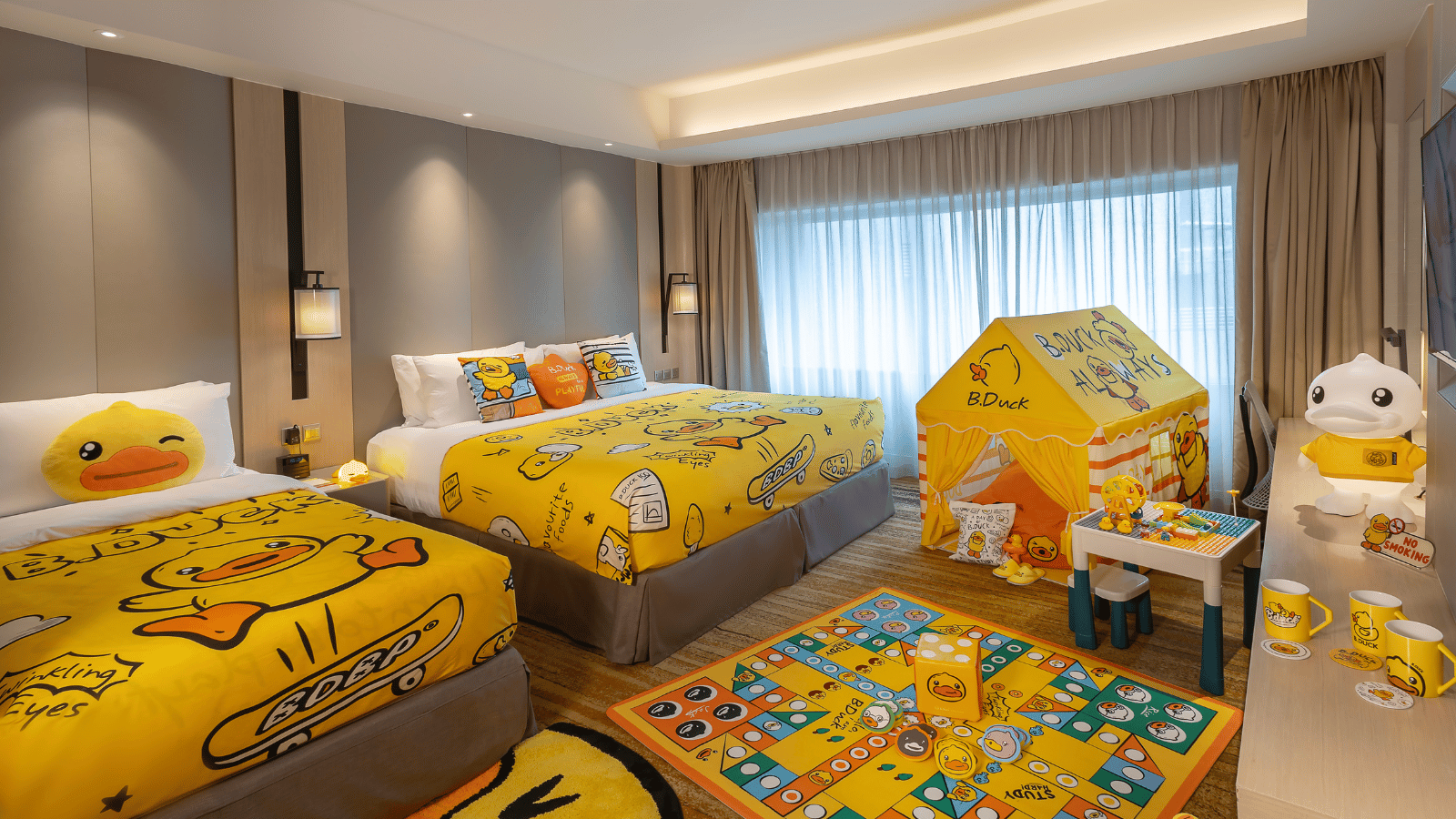 11.11 Deals Dash - 2D1N Quack-tastic B.Duck Adventure in Family Room ...